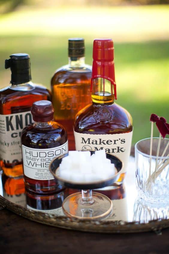 How to Throw an Epic Bourbon Tasting Party?