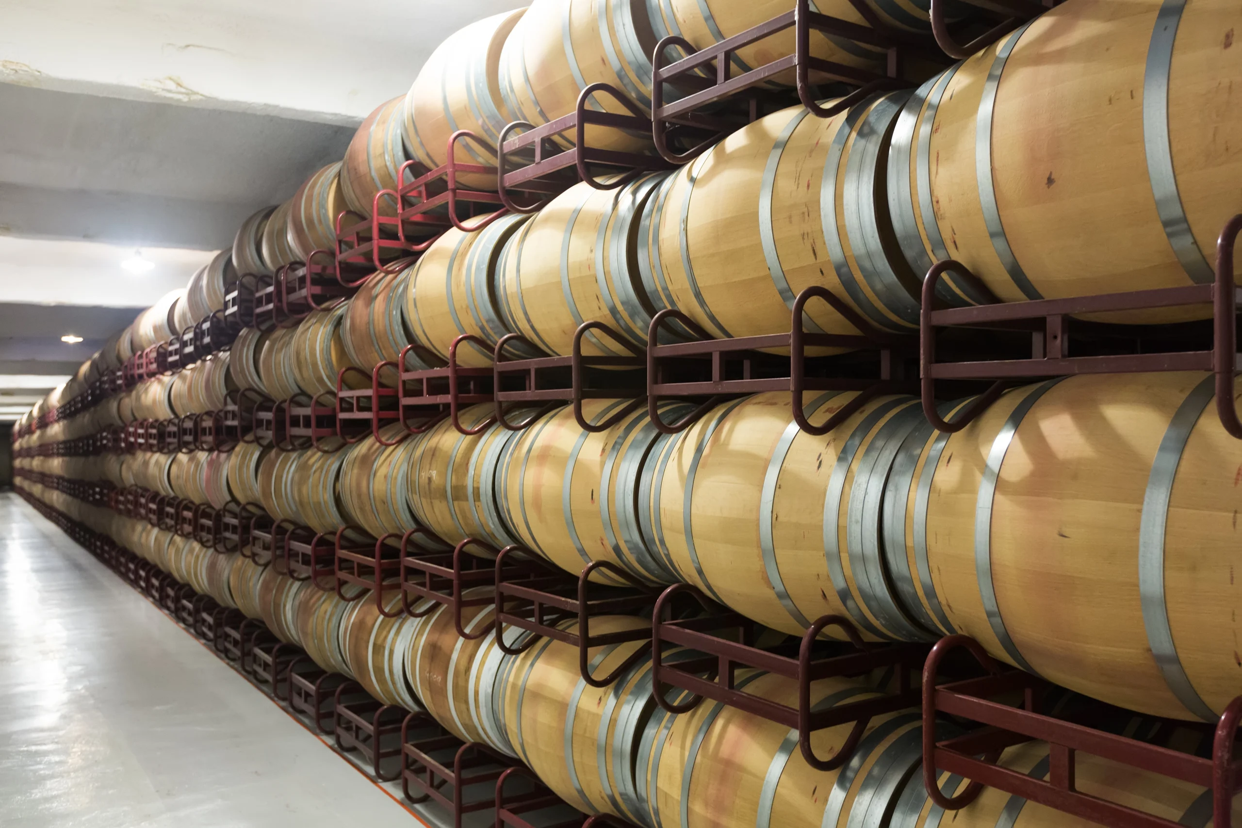 What is the Best Type of Oak Barrel for Aging Wine? - Rocky Mountain ...
